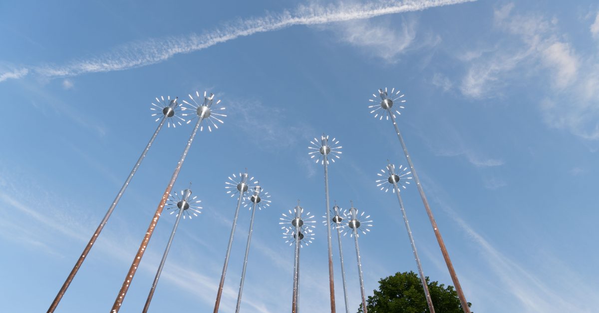 NO SKY: Tosh Basco - Serpentine Galleries